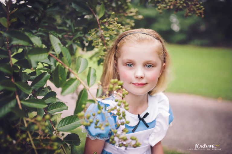 Alice in Wonderland | Disney inspired photoshoot | Radiant Photography ...