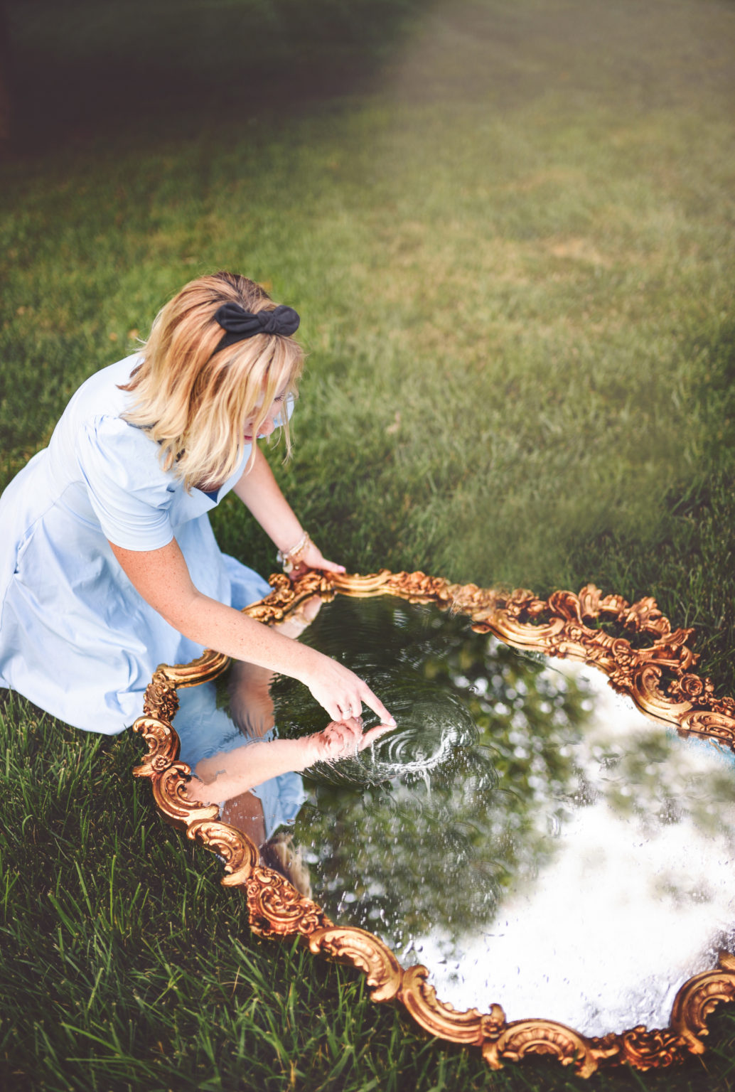 ALICE IN WONDERLAND 40TH BIRTHDAY SHOOT | Radiant Photography by Sydney ...