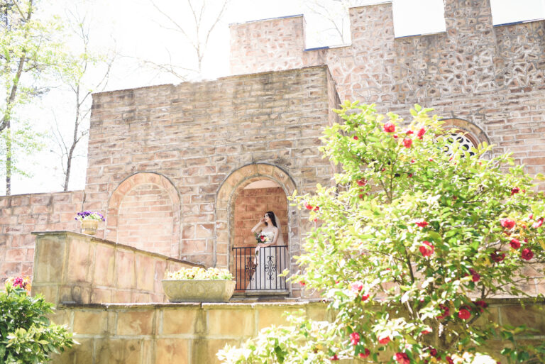CHARLOTTE, NORTH CAROLINA BRIDAL PORTRAITS AT UPPER ROOM CHAPEL ...